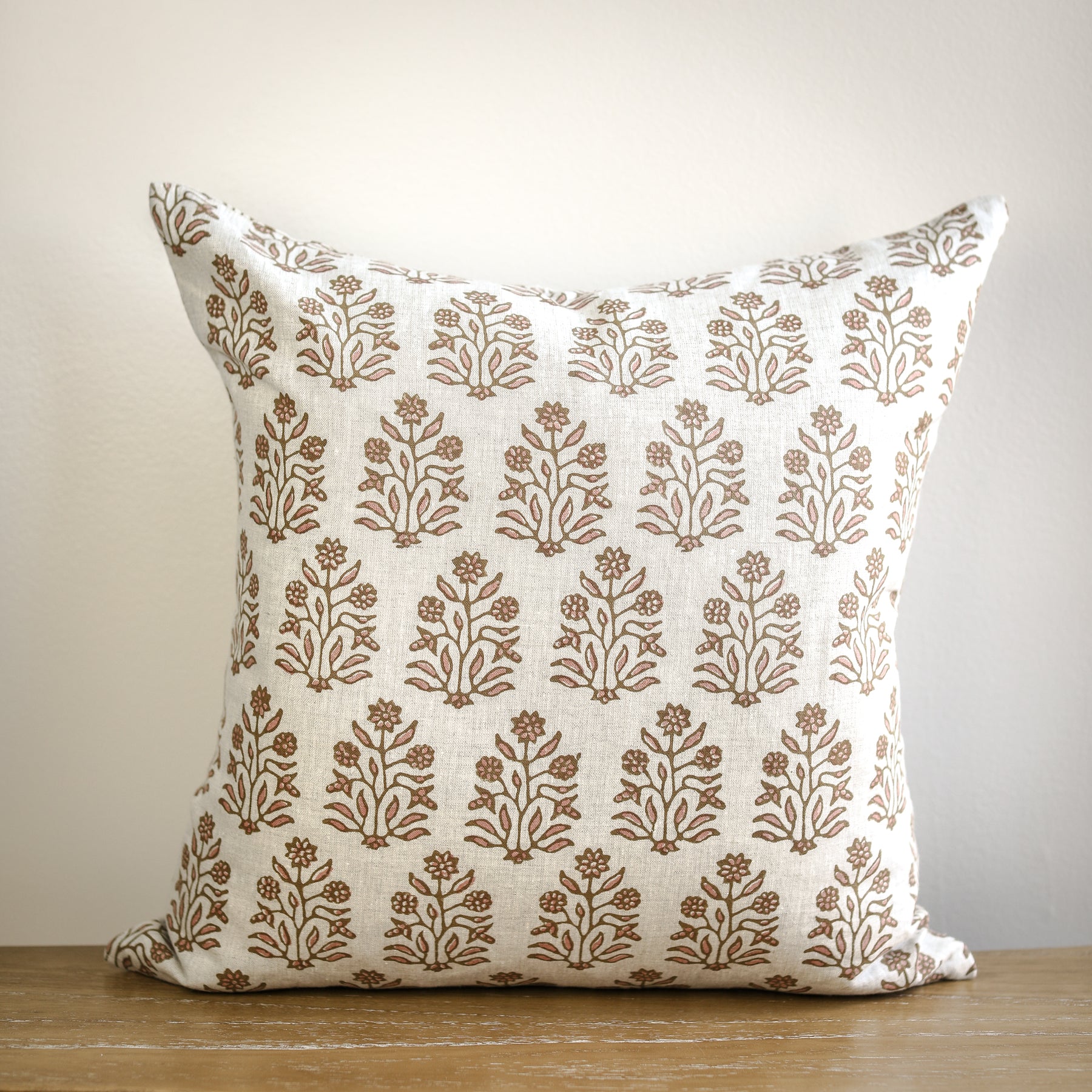 Amer Musk Linen Pillow – Park and Oak Collected